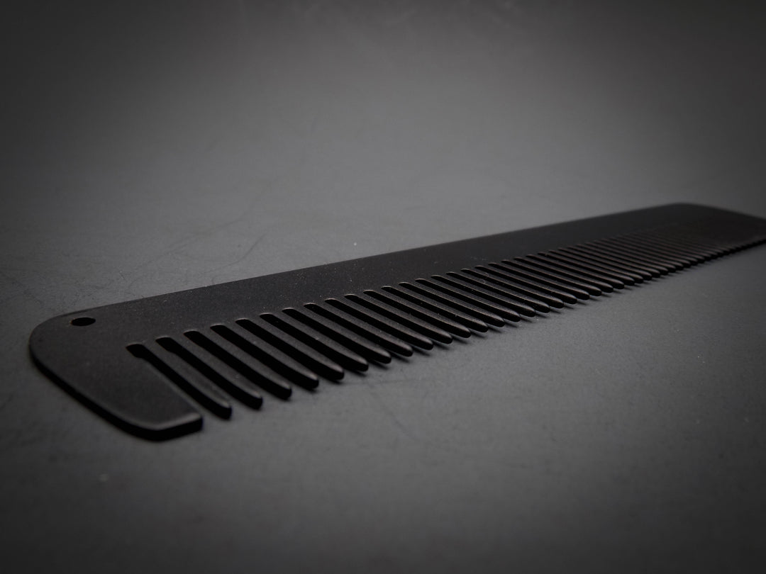 Steeltooth - Combs designed to conquer thick hair