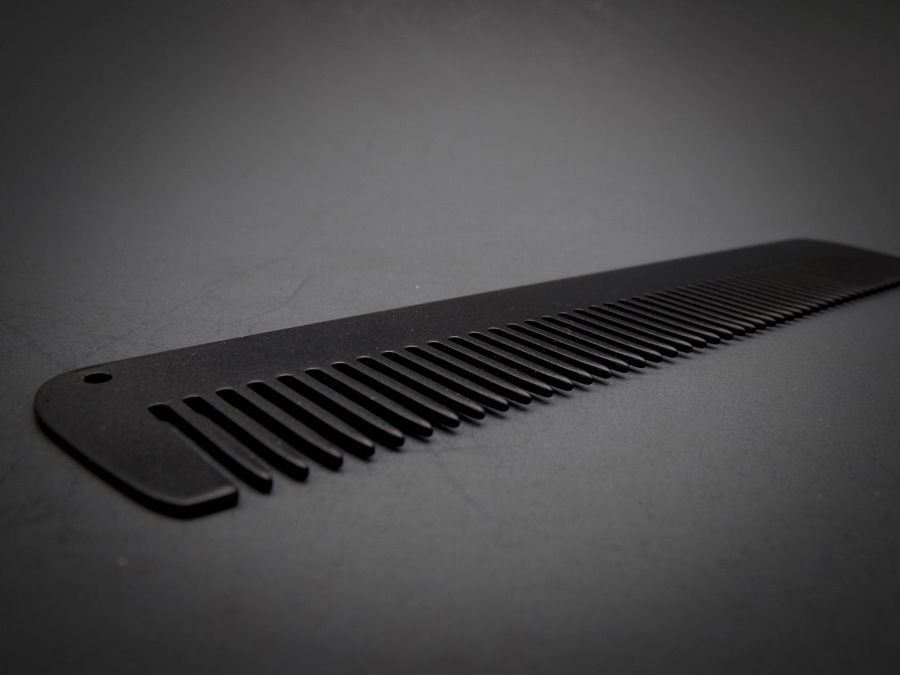 Steeltooth - Combs designed to conquer thick hair